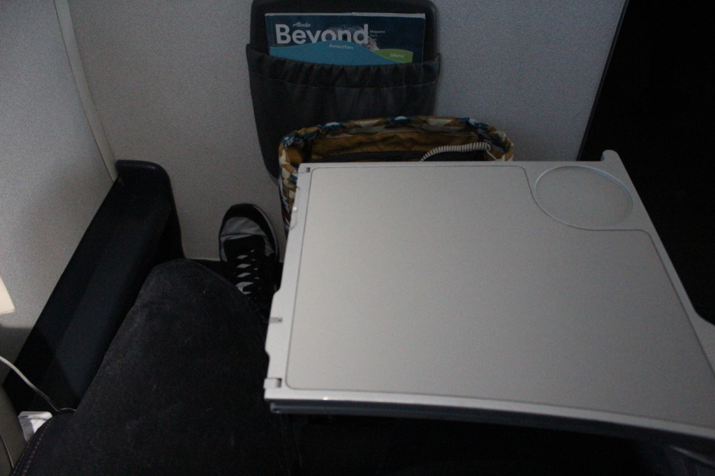 Video: BuzzFeed Reveals Flight Attendant Secrets - TravelUpdate