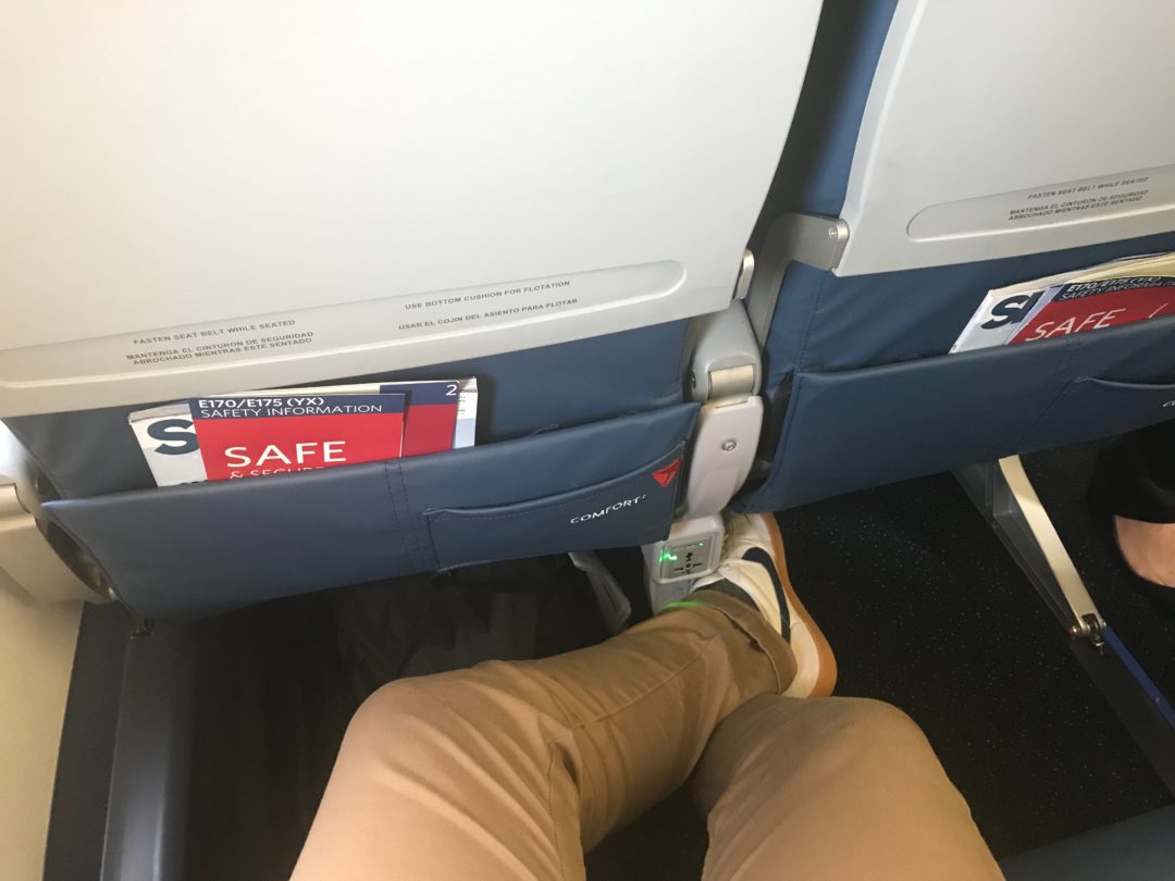 What's It Like Flying Delta Shuttle? - TravelUpdate