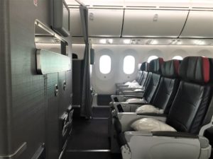 Review: American Airlines Boeing 787 Main Cabin Extra - TravelUpdate