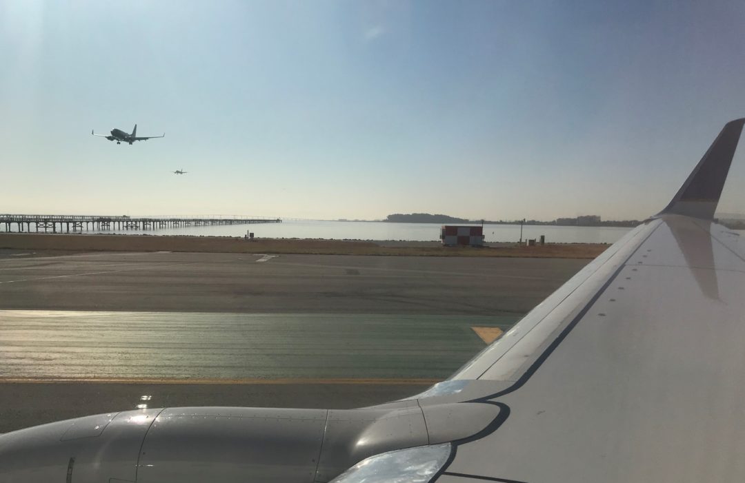 United 737-900 Exit Row Review: San Francisco to Kona - TravelUpdate