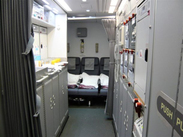 What's Premium Economy like upstairs on a Qantas A380? - TravelUpdate