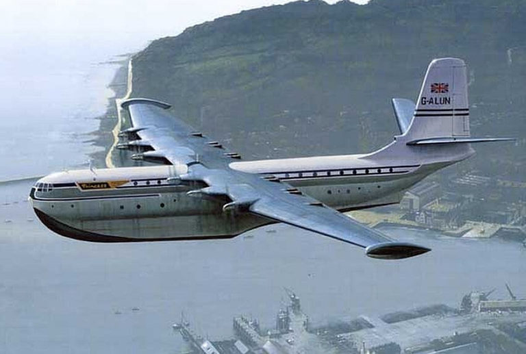 Does anyone remember the gigantic Saunders-Roe Princess flying boat ...