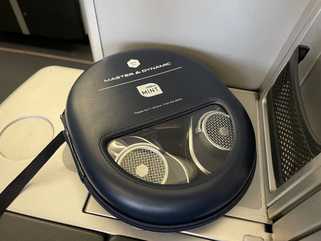 Full Review: JetBlue Mint "Throne" Business Class Seat - TravelUpdate