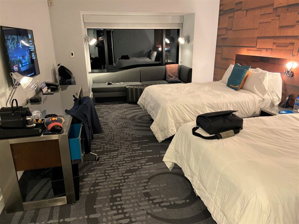 Review: The W Seattle, so what is it really like staying at this hotel ...