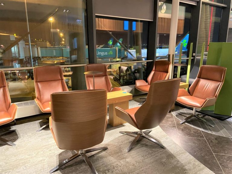 Have you seen the newly refreshed Aer Lingus lounge in Dublin ...