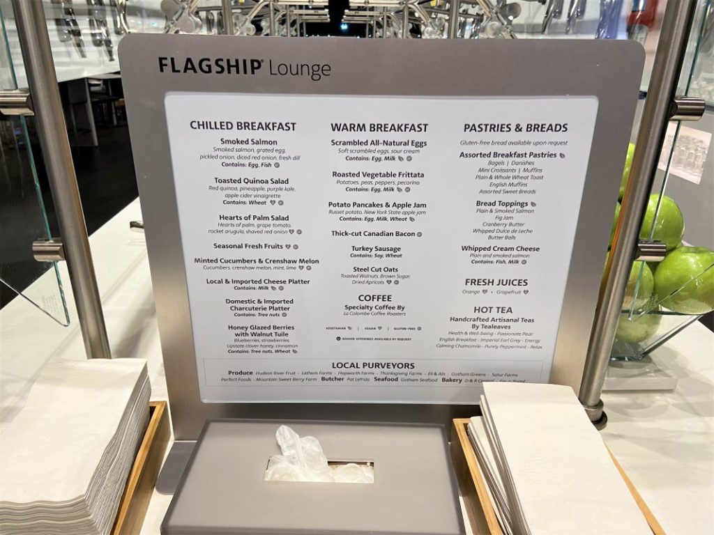 What delights await you in American Airlines' New York Flagship Lounge ...