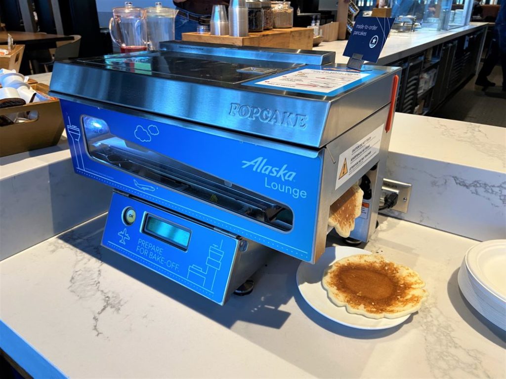 Review: Alaska Airlines North Satellite Lounge Seattle, with hot ...