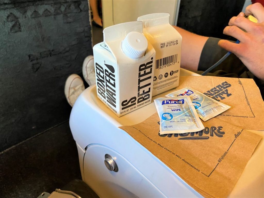 Review: Alaska Airlines and their fabulous first class from Honolulu to ...