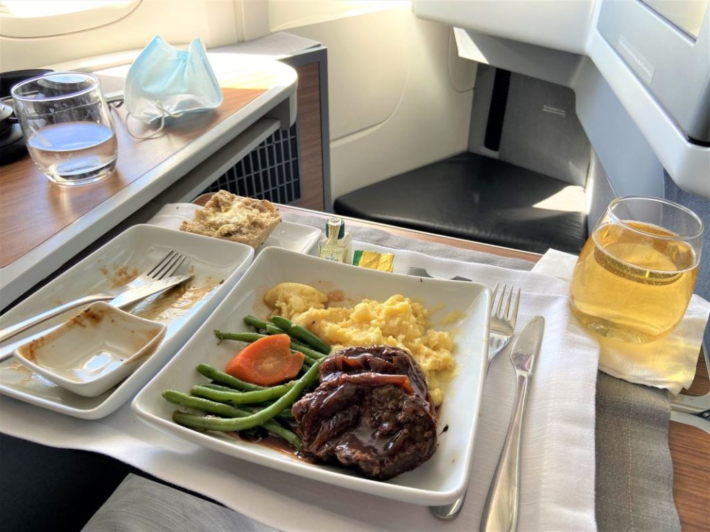 Review: Stuffing my face in American Airlines business class from ...