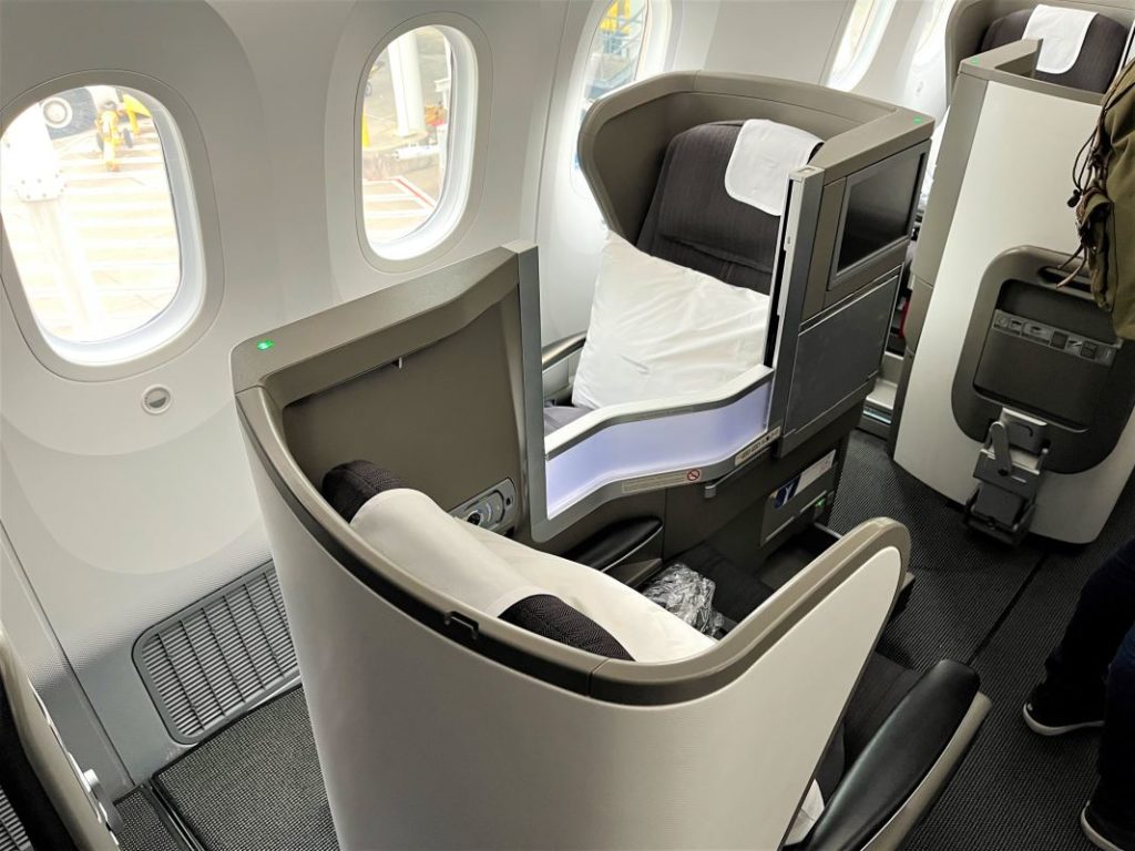 What's flying Sydney to London in Club World like on a British Airways ...