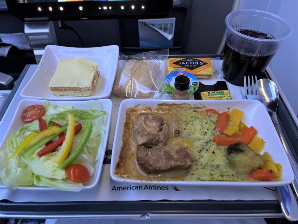 Review: American Airlines' surprisingly good Premium Economy - TravelUpdate
