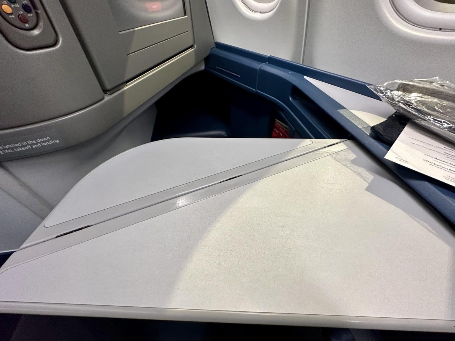 Review: Delta One's A330-300 New York to Amsterdam - TravelUpdate