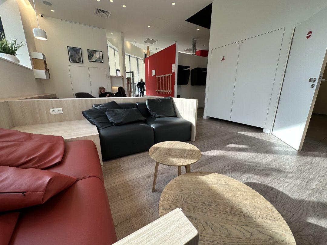 Train Review: Thalys Standard and Premium Class Amsterdam- Brussels ...