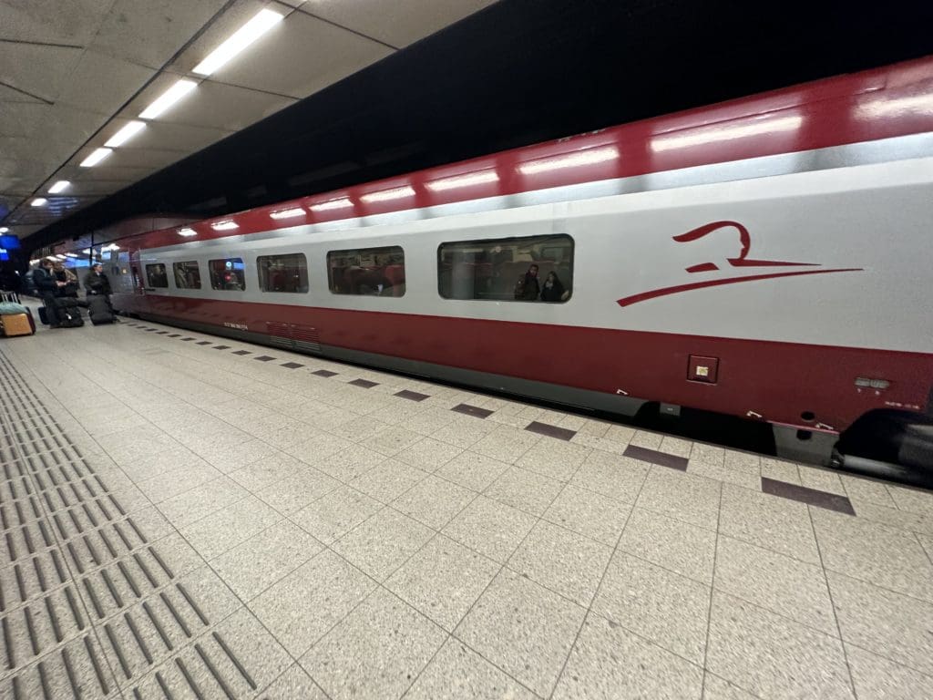 Train Review: Thalys Standard and Premium Class Amsterdam- Brussels ...
