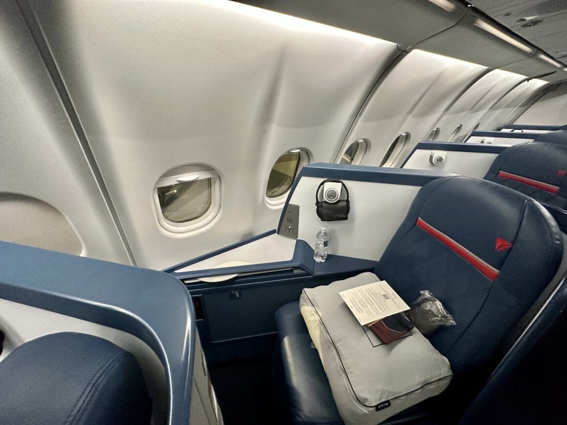 Review: Delta One's A330-300 New York to Amsterdam - TravelUpdate