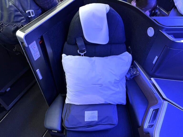 Review: British Airways business class Club Suites from New York to ...