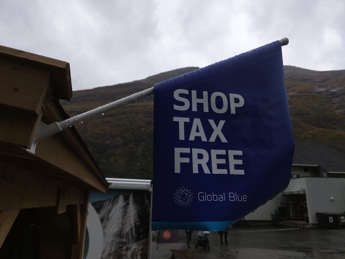 Shady! Global Blue Tax Refunds Force Currency Conversion and Fees ...