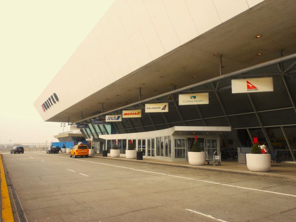 Do you know Aer Lingus is moving to Terminal 7 at New York JFK ...