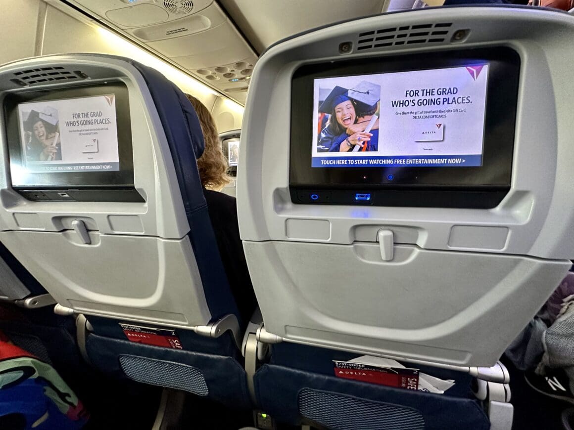Review: Delta to Las Vegas Main Cabin 737-900ER (LAS-JFK) - TravelUpdate