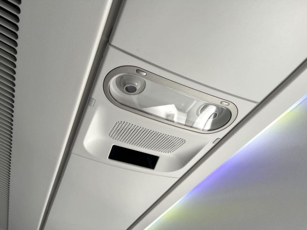 Review: Finnair Airbus A350 business class from Helsinki to London ...