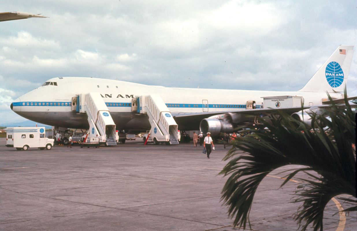Have you seen this great picture of the first Boeing 747 to land in ...