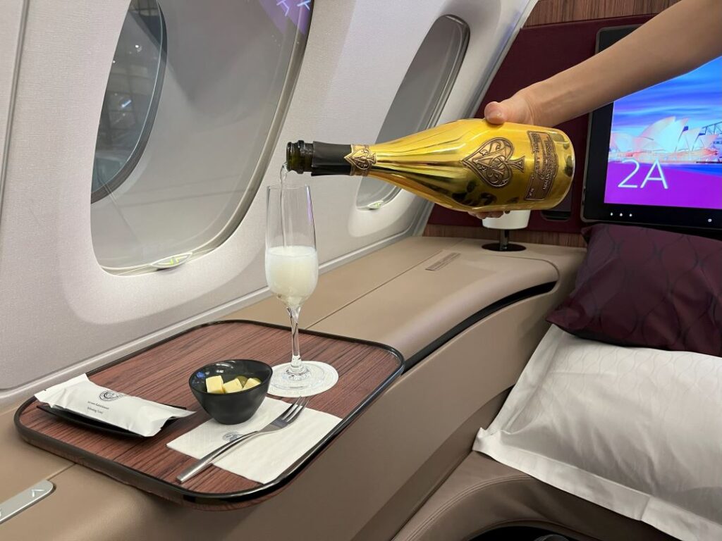 Review: The stupendous Qatar Airways A380 first class experience Doha ...