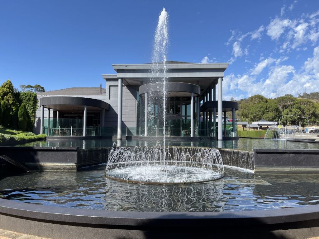 Hotel Review: The interesting Country Club Tasmania in Launceston ...