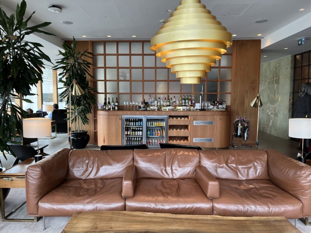 How was the Cathay Pacific First Class lounge at London Heathrow on my ...