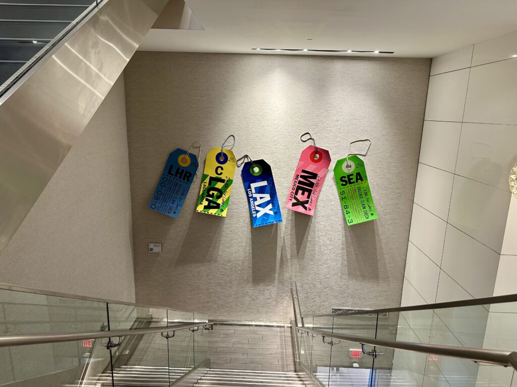 Review: Delta Atlanta Sky Club Concourse B - TravelUpdate