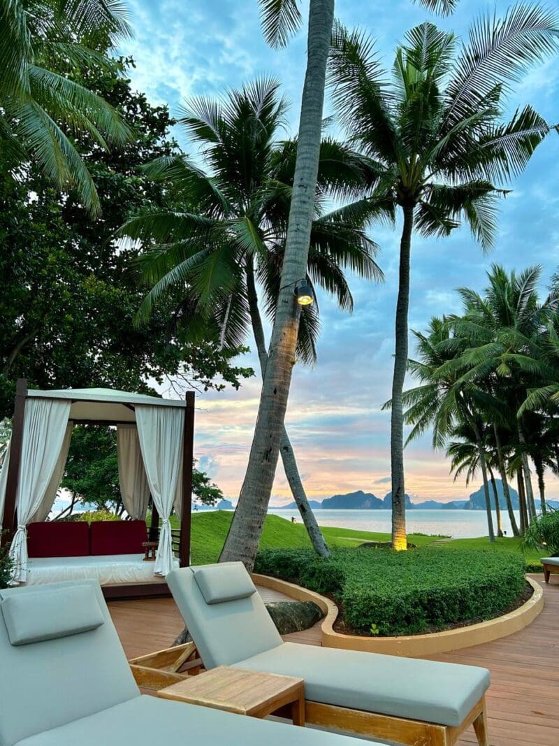 185,000 bonus points: Amex Marriott Bonvoy Brilliant Card Review ...