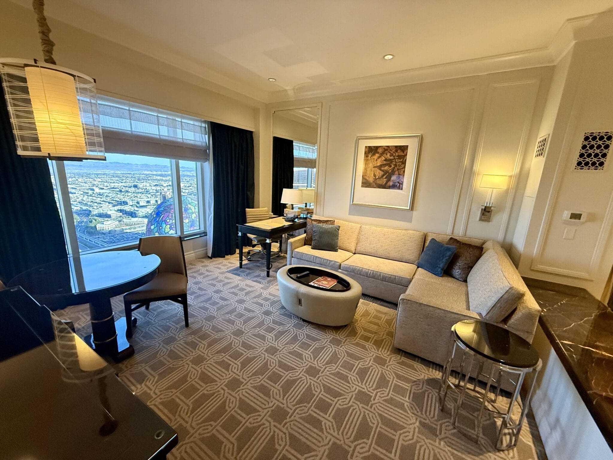 Review: AMEX FHR Palazzo Las Vegas - TravelUpdate