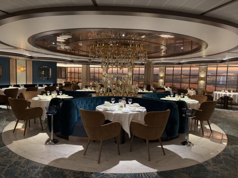 Cruise Review: Sun Princess Dining & Entertainment - TravelUpdate