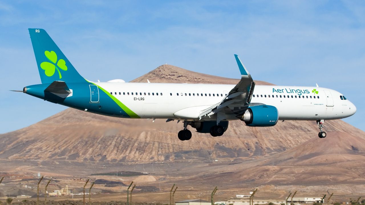 Review: Aer Lingus A321neo AerSpace from Amsterdam to Dublin - TravelUpdate