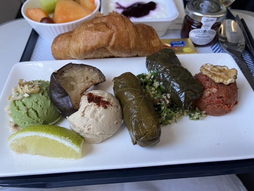 What is British Airways Club Europe like from Cairo to London ...