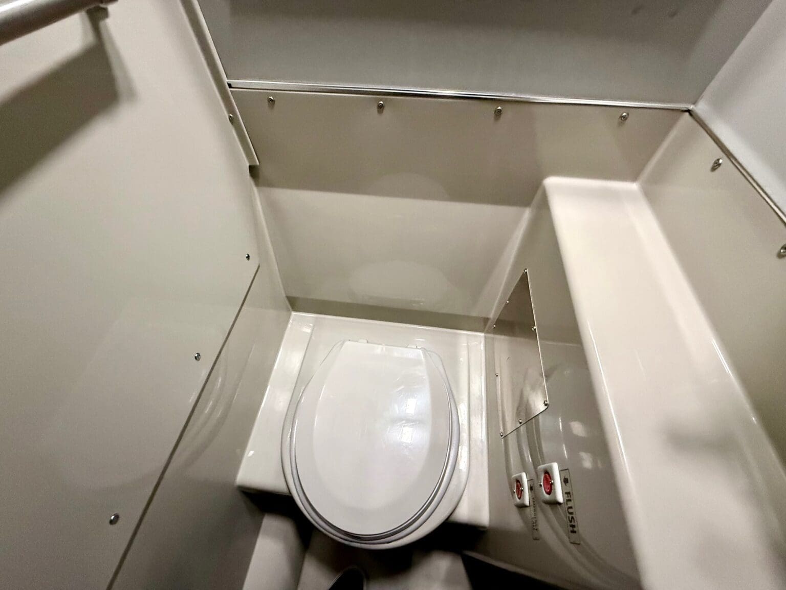 Getting to Montauk from NYC: LIRR & Hampton Ambassador Bus - TravelUpdate