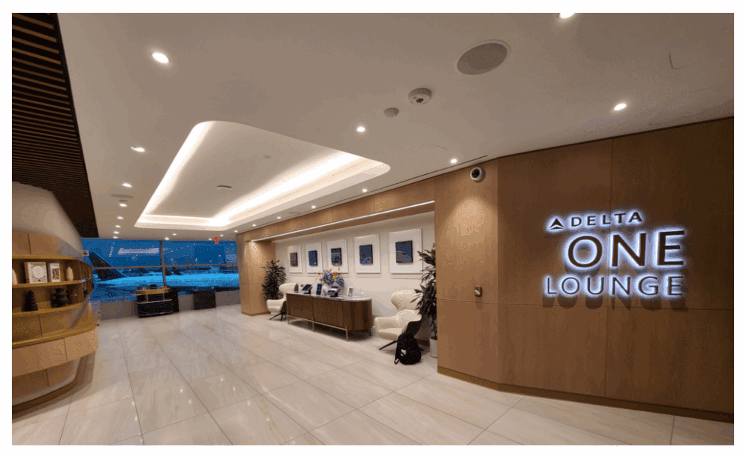 A Look Inside the Flagship Delta One Lounge at JFK Airport - TravelUpdate