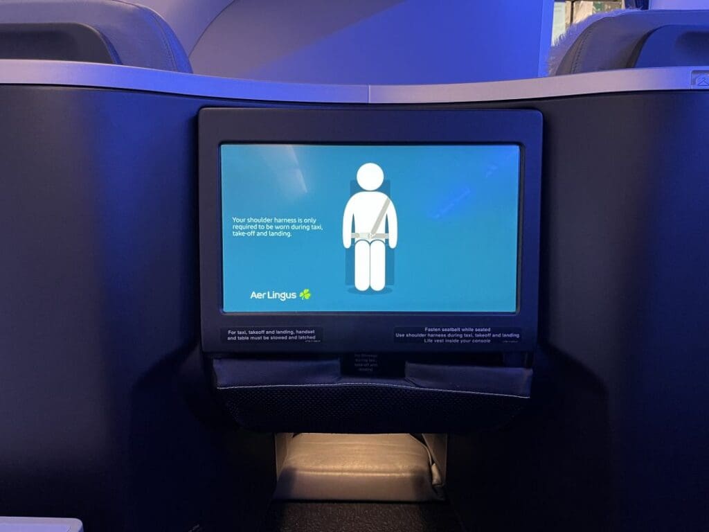 Wow! Amazing service in Aer Lingus business class from Washington to ...