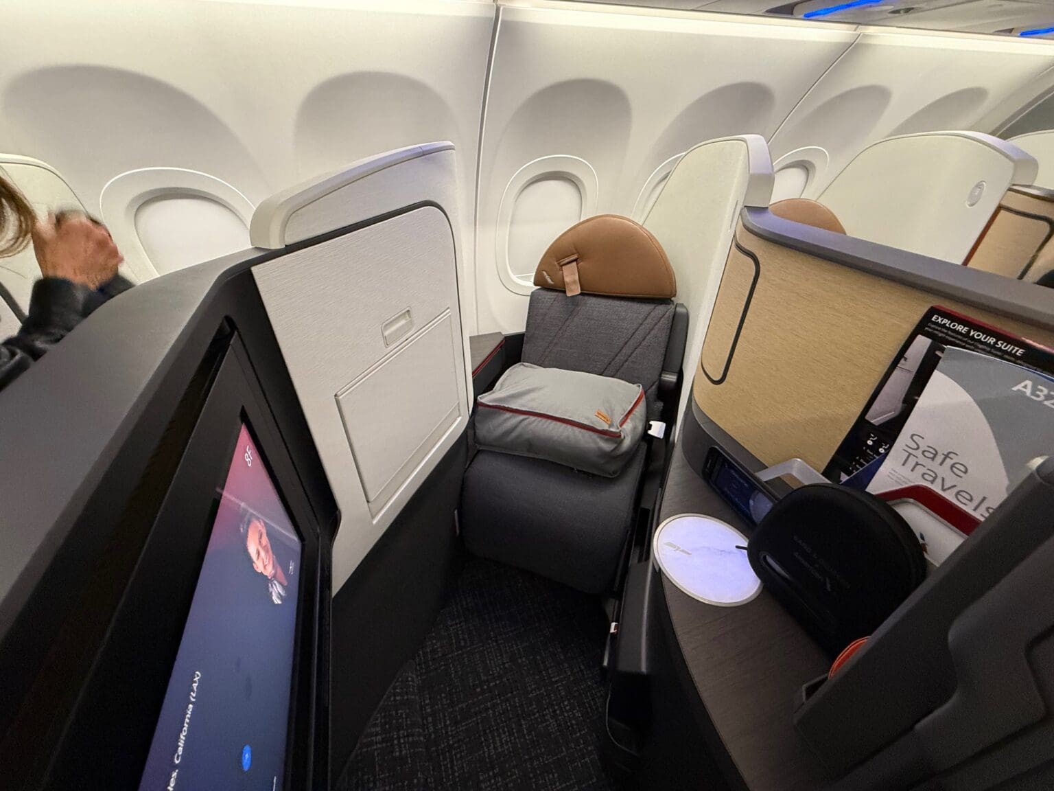 New American A321XLR Flagship Suite Review (JFK-LAX) - TravelUpdate