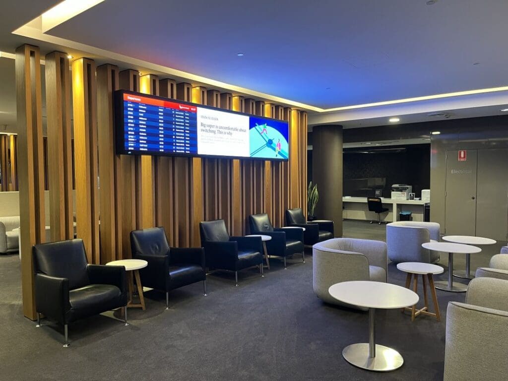 Who wants a tour of the Qantas Sydney Domestic T3 Business Lounge ...